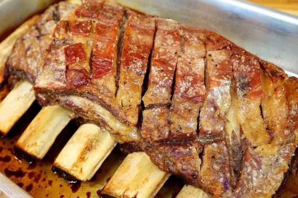 Como Fazer Costela Assada no Forno Que Derrete na BocaDescomplicando ...