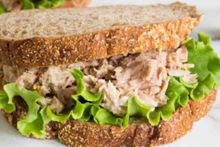 Como preparar um sanduíche de atum